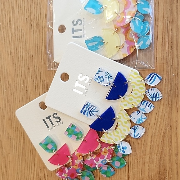 None | Jewelry | Pair Bright Colorful Floral Acrylic Chandelier Dangle ...